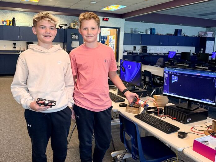 Sixth-graders lead drone-coding lesson - School News Network | A Window ...